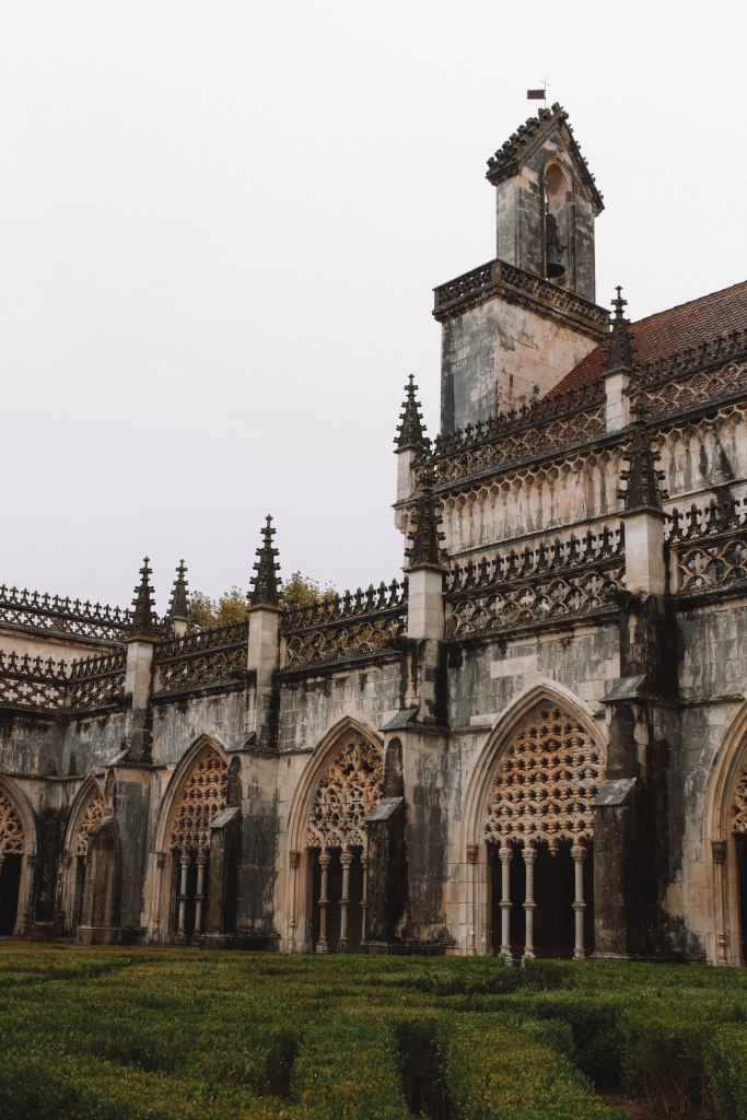MOSTEIROS E CONVENTOS DE PORTUGAL – ARCHITECTURE HUNTER