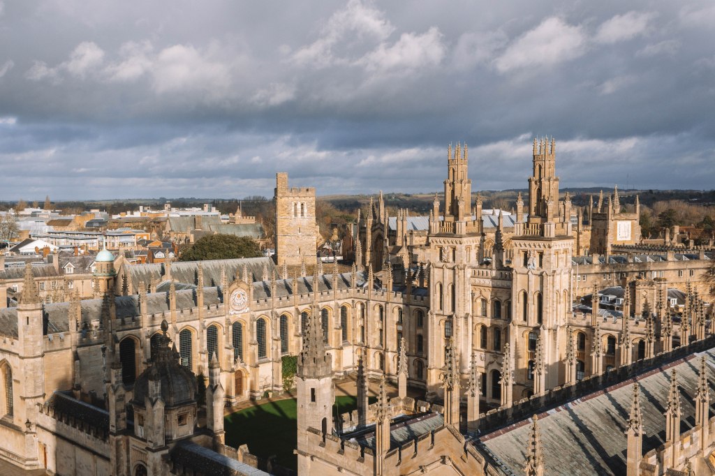 OXFORD – ARCHITECTURE HUNTER