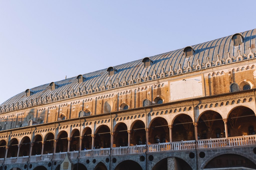 PADOVA – ARCHITECTURE HUNTER